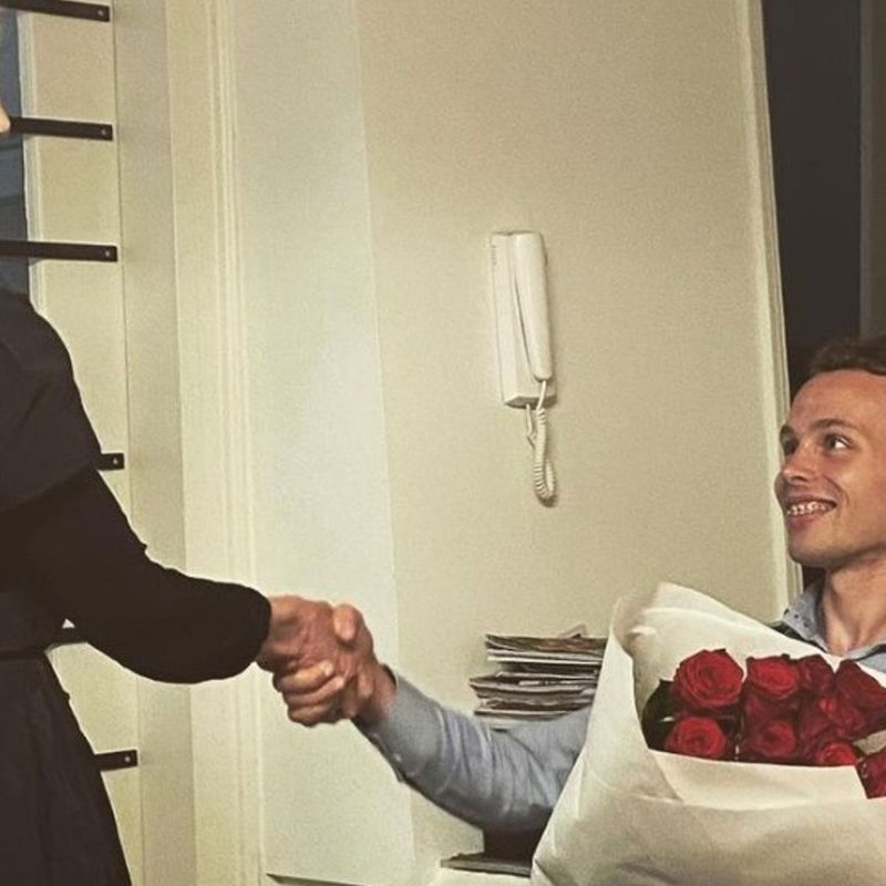 'Ruinerwold-kind' Israel brengt boek uit over jeugd - RTV Drenthe