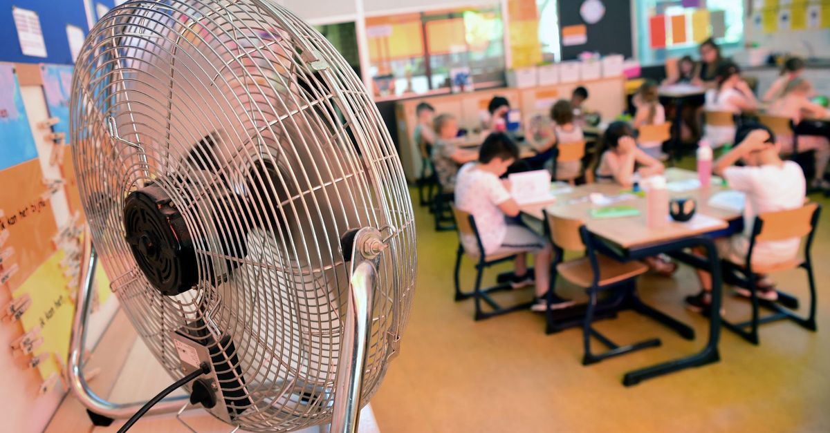 Ouders begrijpen tropenroosters, maar waar blijft die airco op school ...