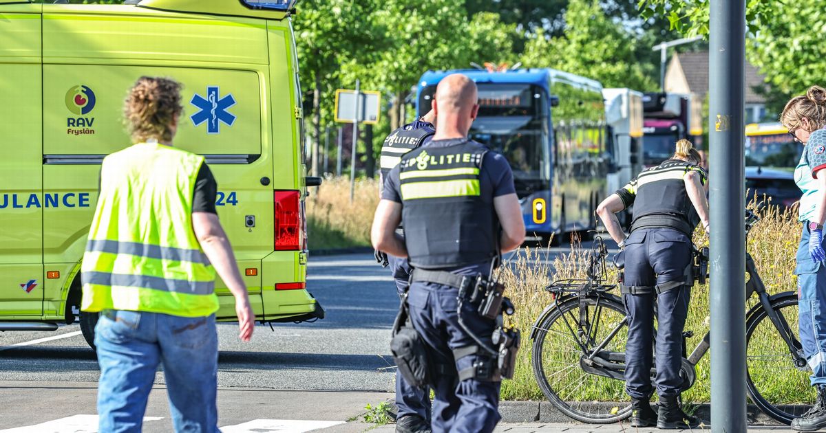 Fietser gewond na aanrijding op de Splitting in Drachten - Omrop Fryslân