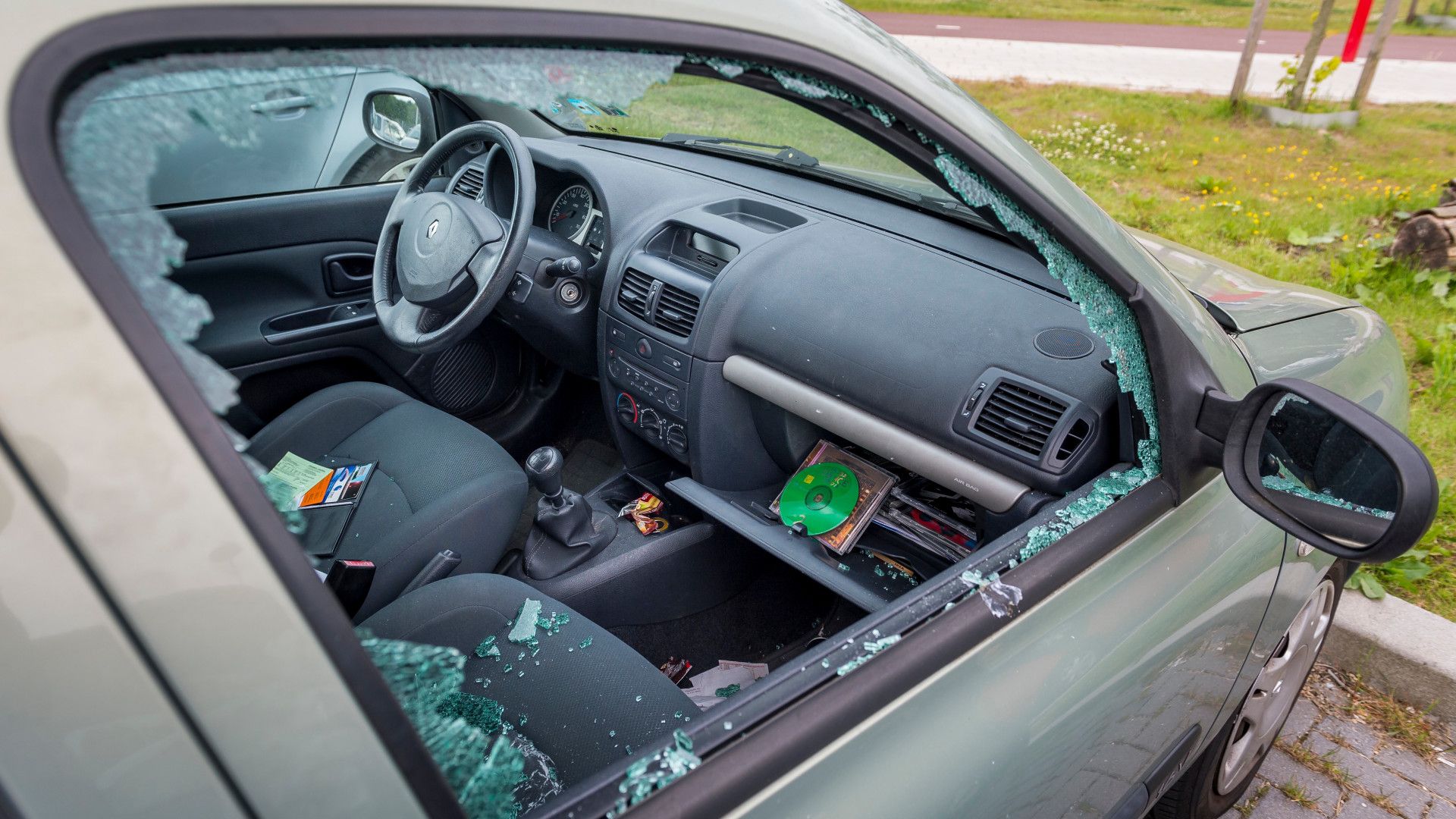 Forse toename auto-inbraken: vooral in Leiderdorp en Katwijk, meeste in ...