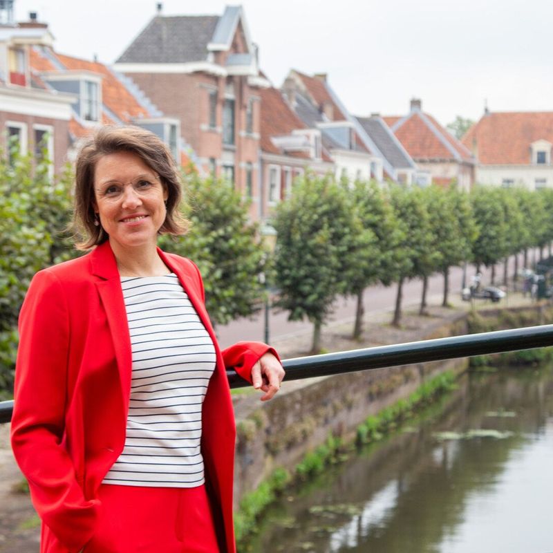 Astrid Janssen neemt afscheid als wethouder maar sluit terugkeer niet uit - Nieuwsplein33