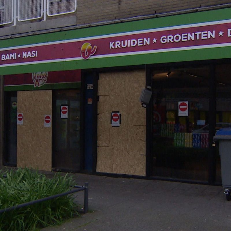 Ondernemer en bewoners van de Crooswijkseweg over reeks aanslagen in de ...