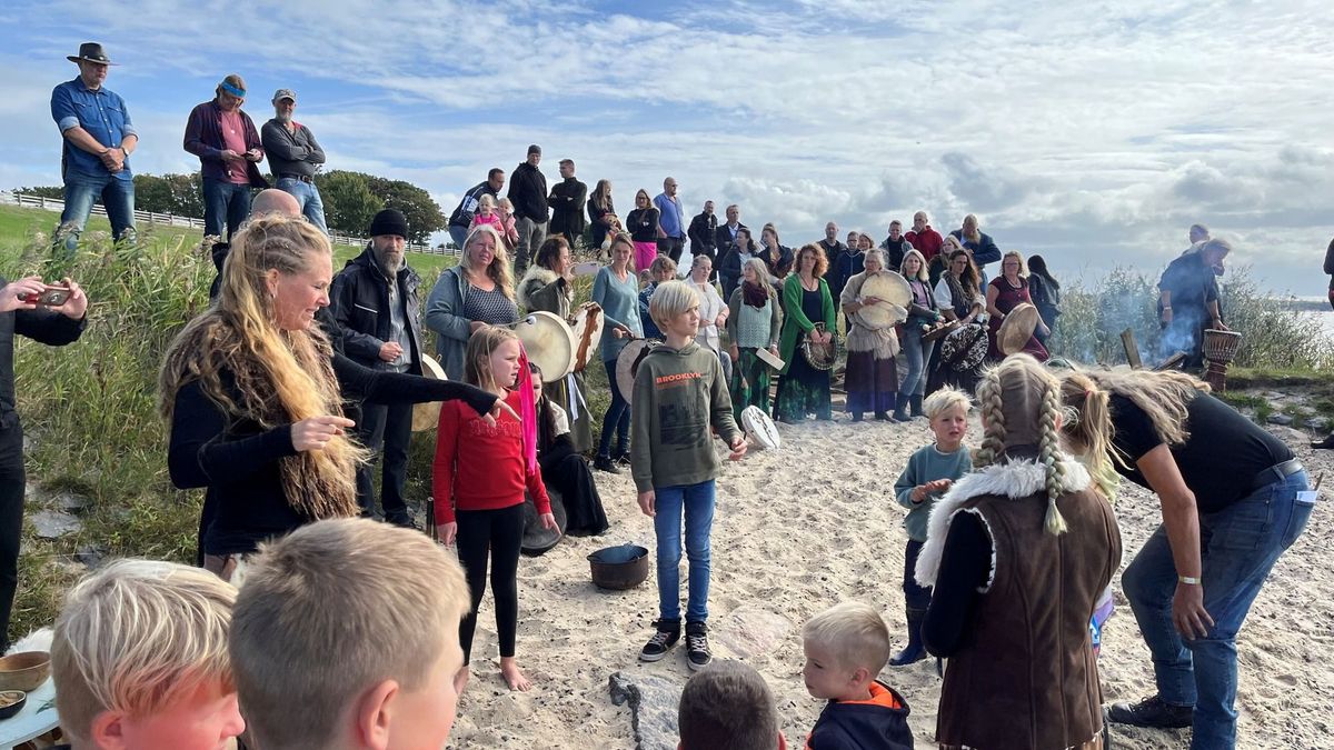 Herdenking Slag bij Warns verandert voorzichtig van karakter - Omrop ...