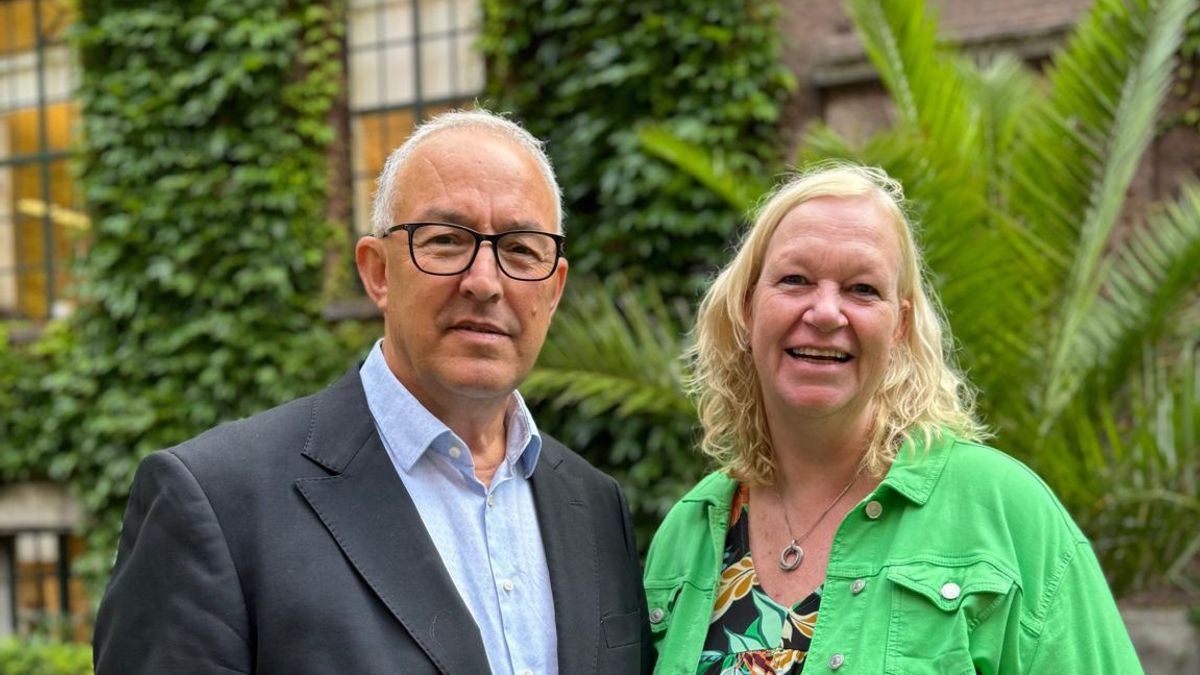 Janneke was 16 jaar lang de secretaresse van Aboutaleb: 'Ik struikelde ...