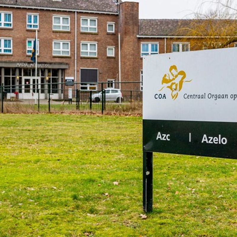 Statushouders na vluchtelingenruil in voormalig azc in Azelo, 'nee ...
