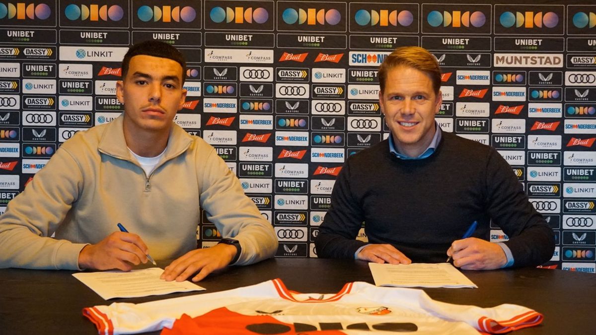 FC Utrecht langer door met talentvolle middenvelder - RTV Utrecht