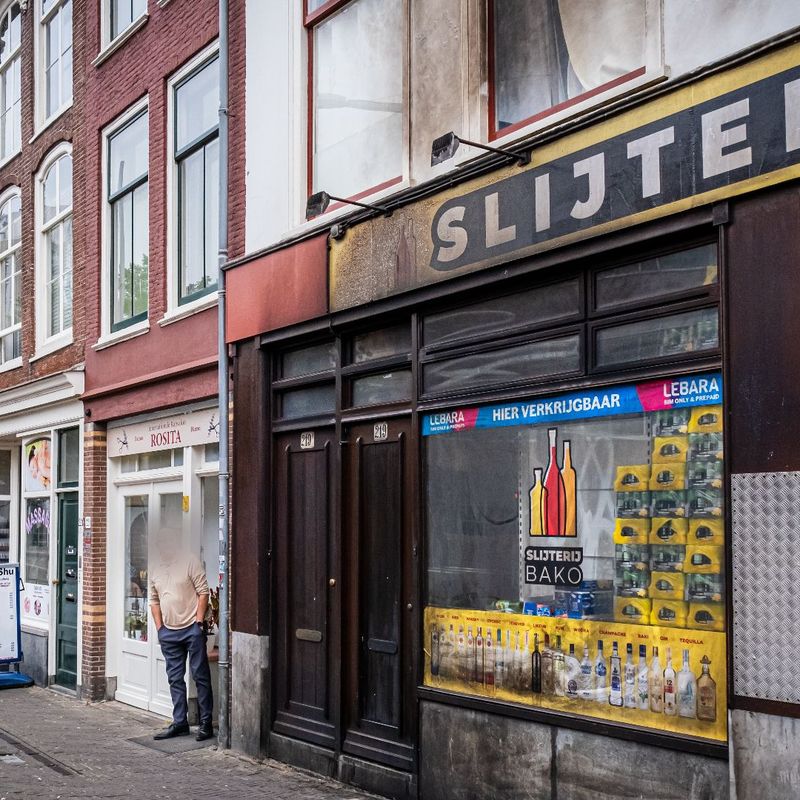 70-jarige Arnhemmer verdacht van explosies bij slijterijen in Den Haag ...