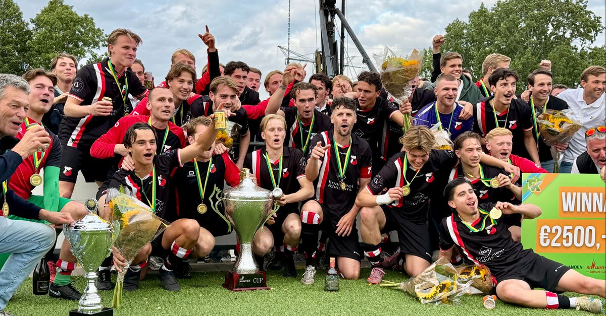 Emotionele finaledag eindigt met beker voor HBS: 'Hier kun je alleen ...