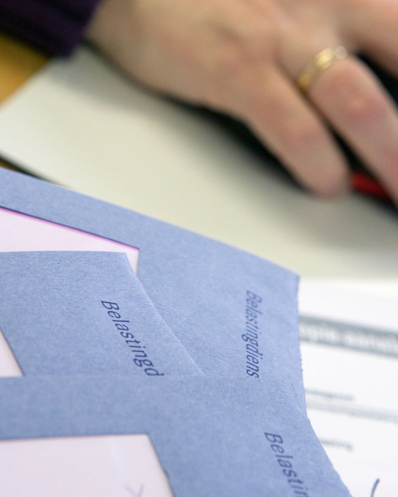 Man (25) uit Peel en Maas opgepakt voor belastingfraude - L1 Nieuws