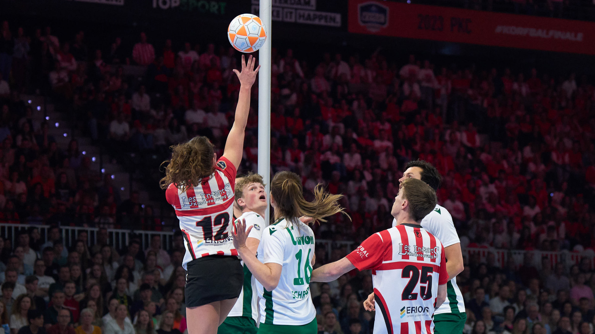 Topscorer Fleur Hoek met Fortuna naar korfbalfinale: 'Met statistieken ...