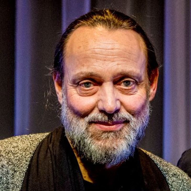 Hugo Borst: 'Eenzaamheid, verdriet en onrust in verpleeghuis De ...