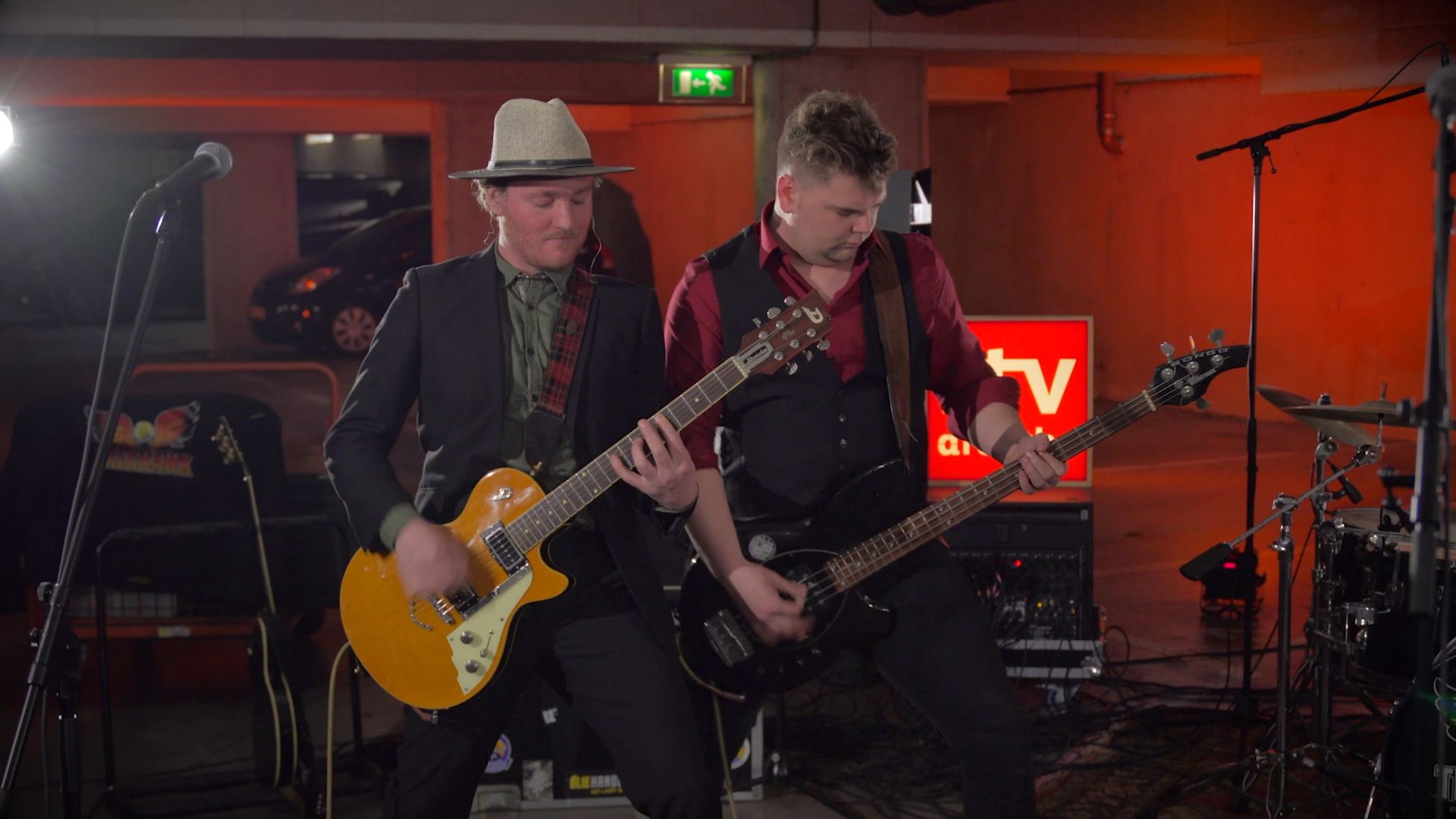 Djammen: Bier, benzine en gekkigheid, dit is Trekhawk - RTV Drenthe