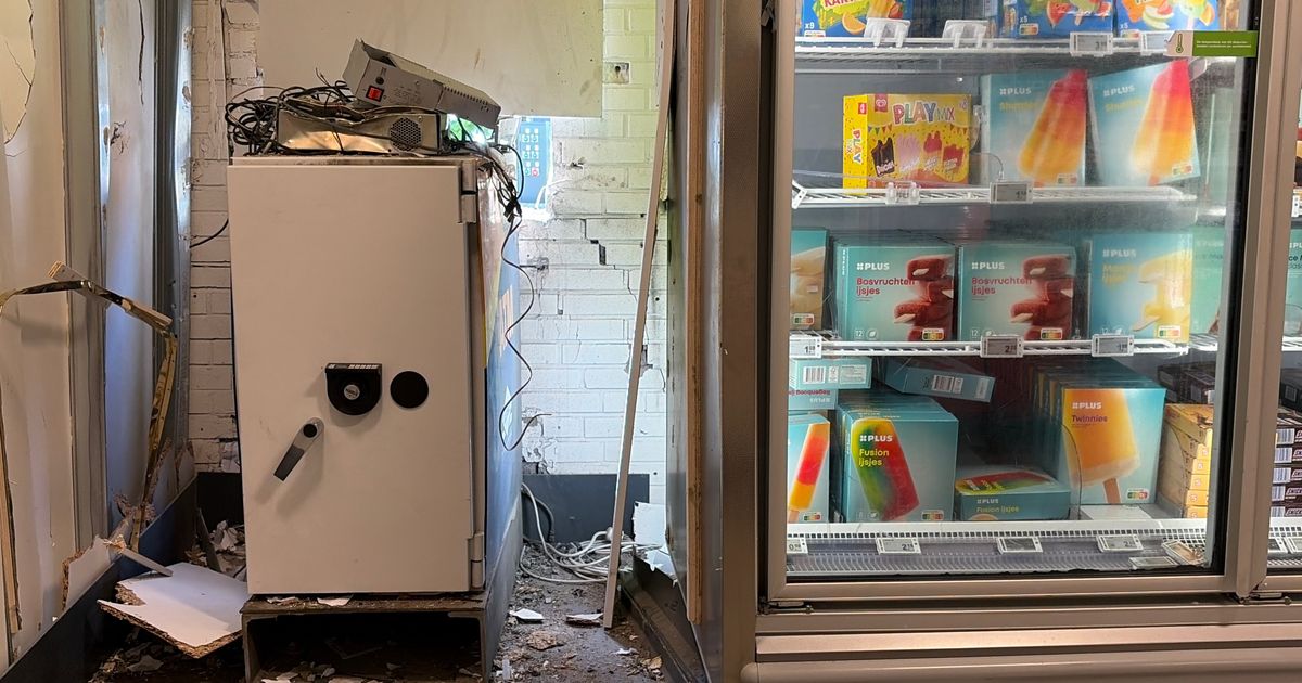 Supermerk giet wer iepen nei plofkreak yn Burgum, plysje siket twa ...