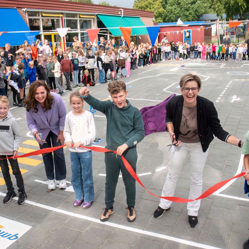 Tweemaal is scheepsrecht: basisschool De Anbrenge op Erica wint ANWB ...
