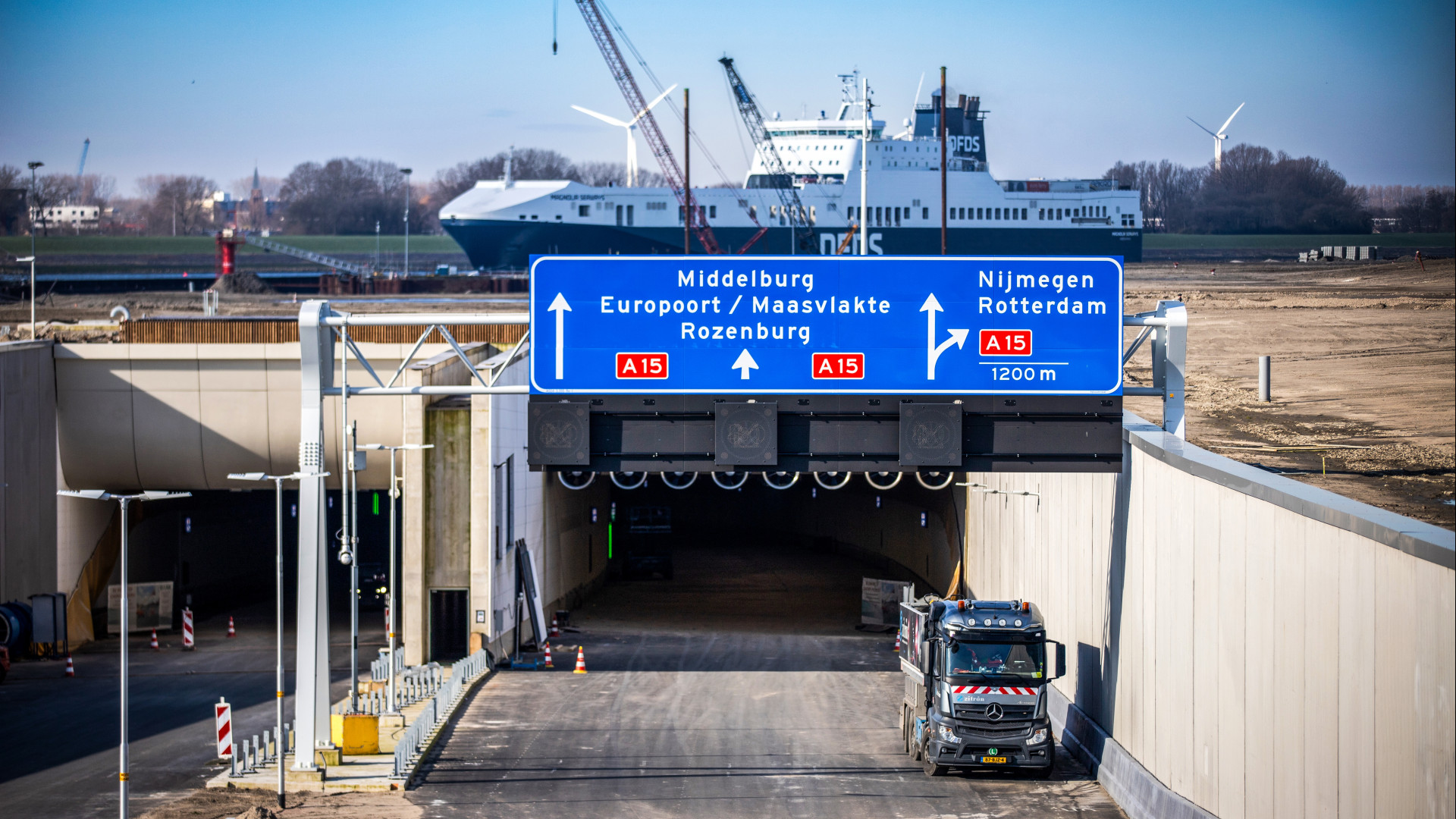 Drie snelwegen dit weekend afgesloten vanwege werkzaamheden - Omroep West