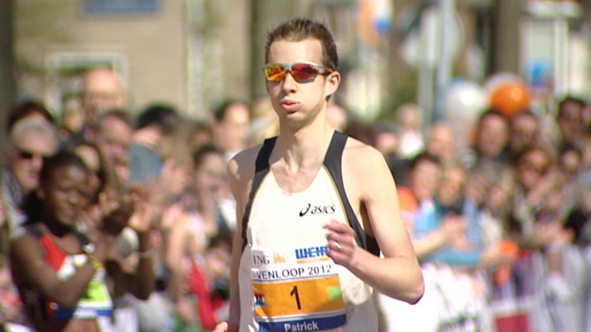 Stitzinger aast op nieuw record - L1