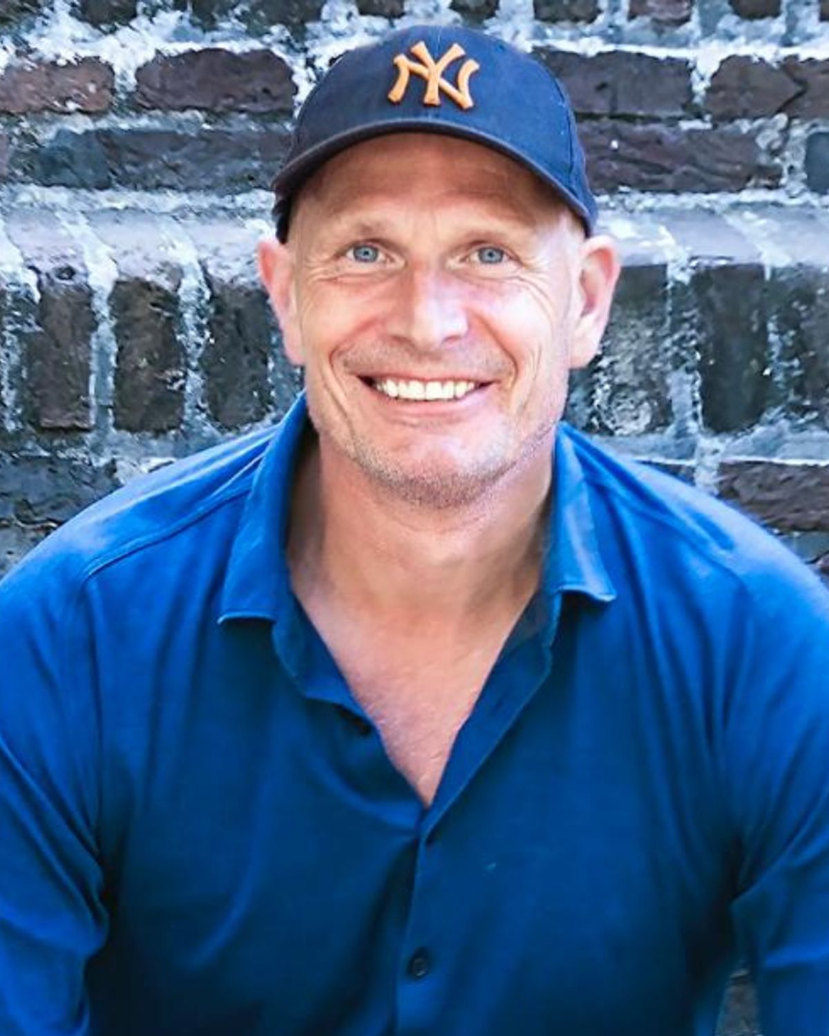 Jan groeide als kind op in een gesloten gemeenschap en werkt nu bij de ...