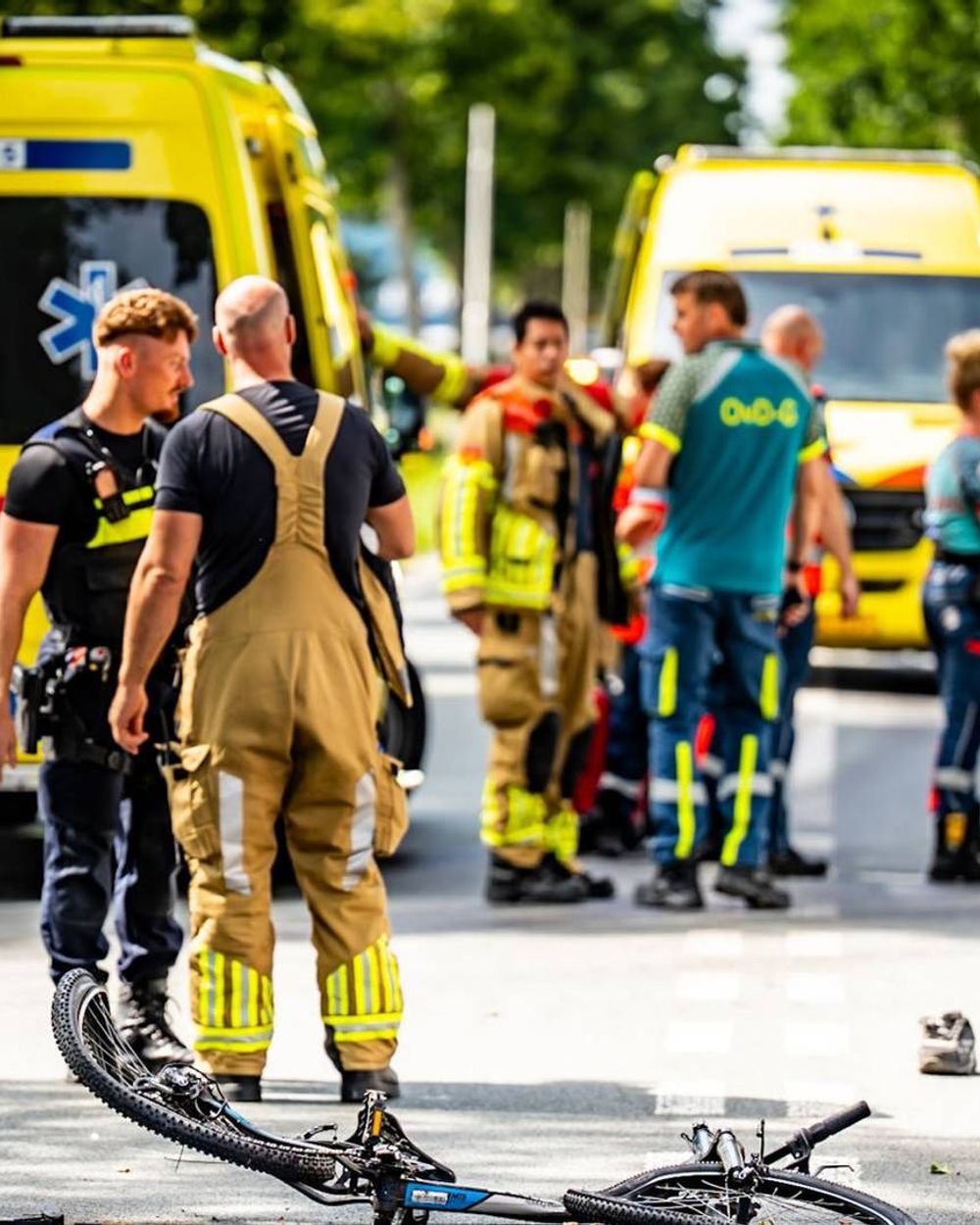 Minderjarige fietser overleden na ongeval met vrachtwagen - Omroep ...
