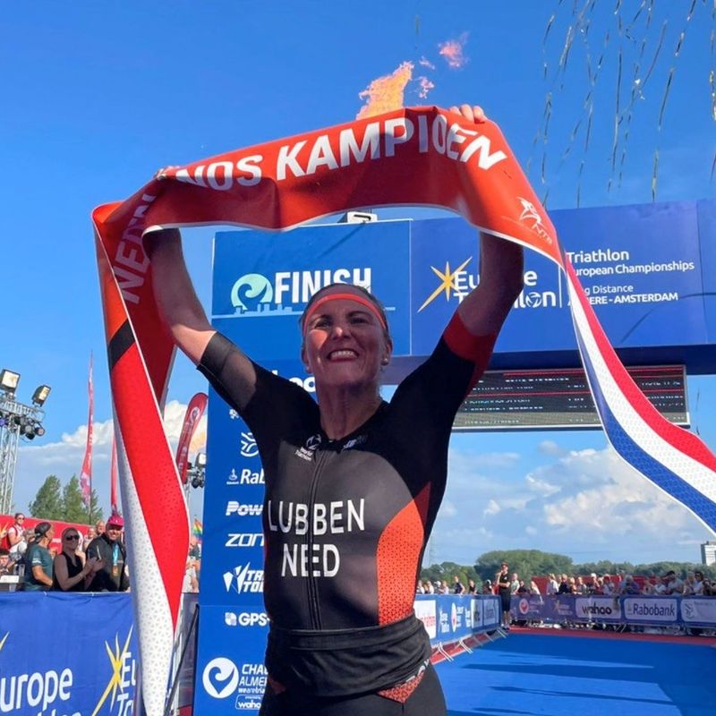 Triatlete Janien Lubben vijfde van Europa en Nederlands kampioen lange ...