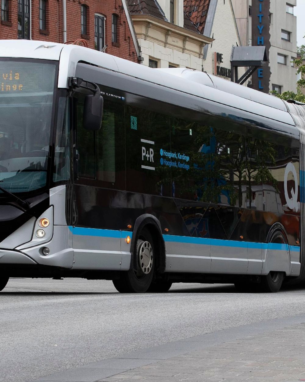 De vakantie zit erop en dus rijden er meer bussen - RTV Noord