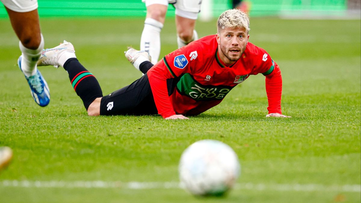 NEC komt tekort tegen Ajax - Omroep Gelderland NEC komt tekort tegen Ajax - Omroep Gelderland