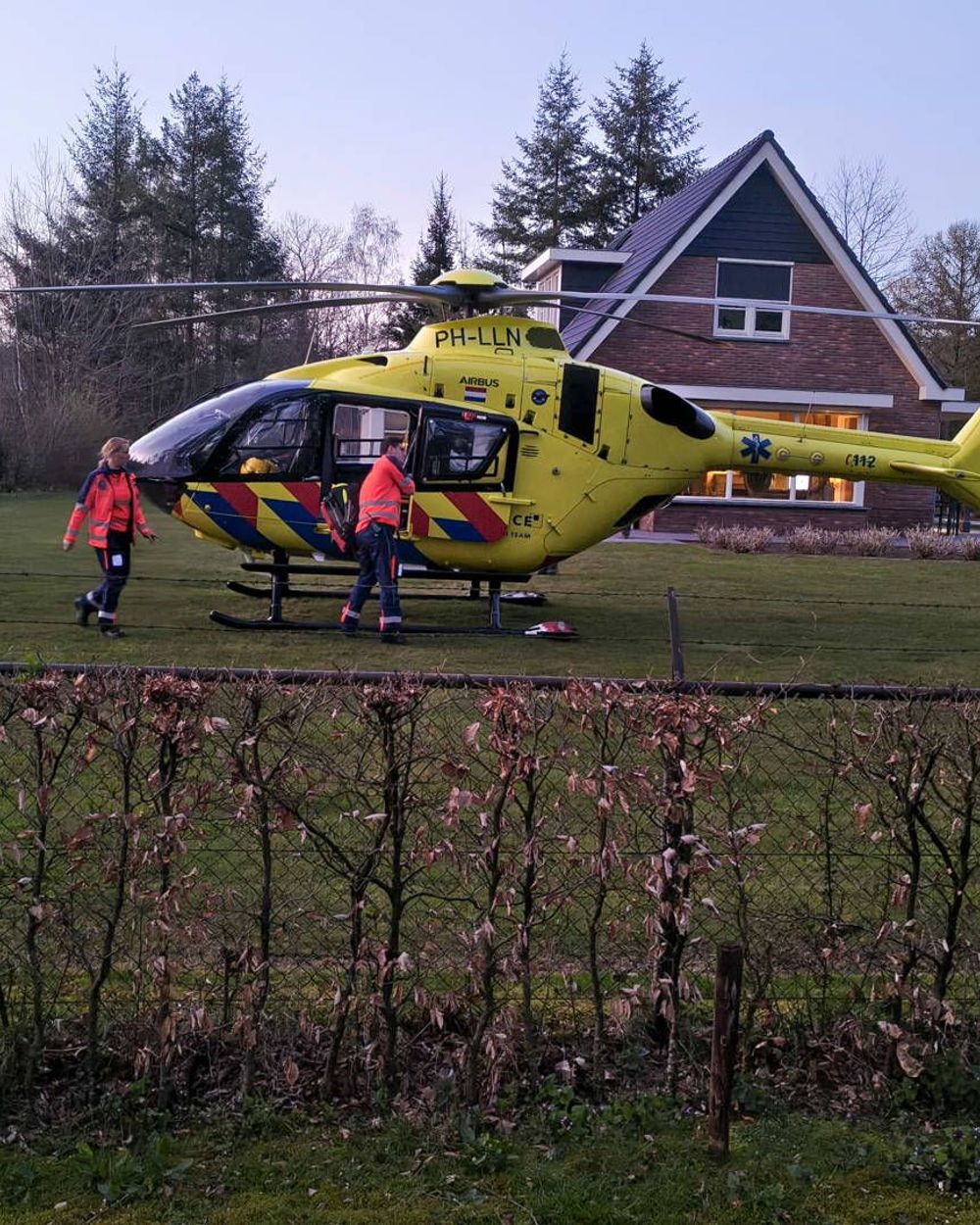 Persoon valt van trap, traumahelikopter rukt uit - Omroep Gelderland