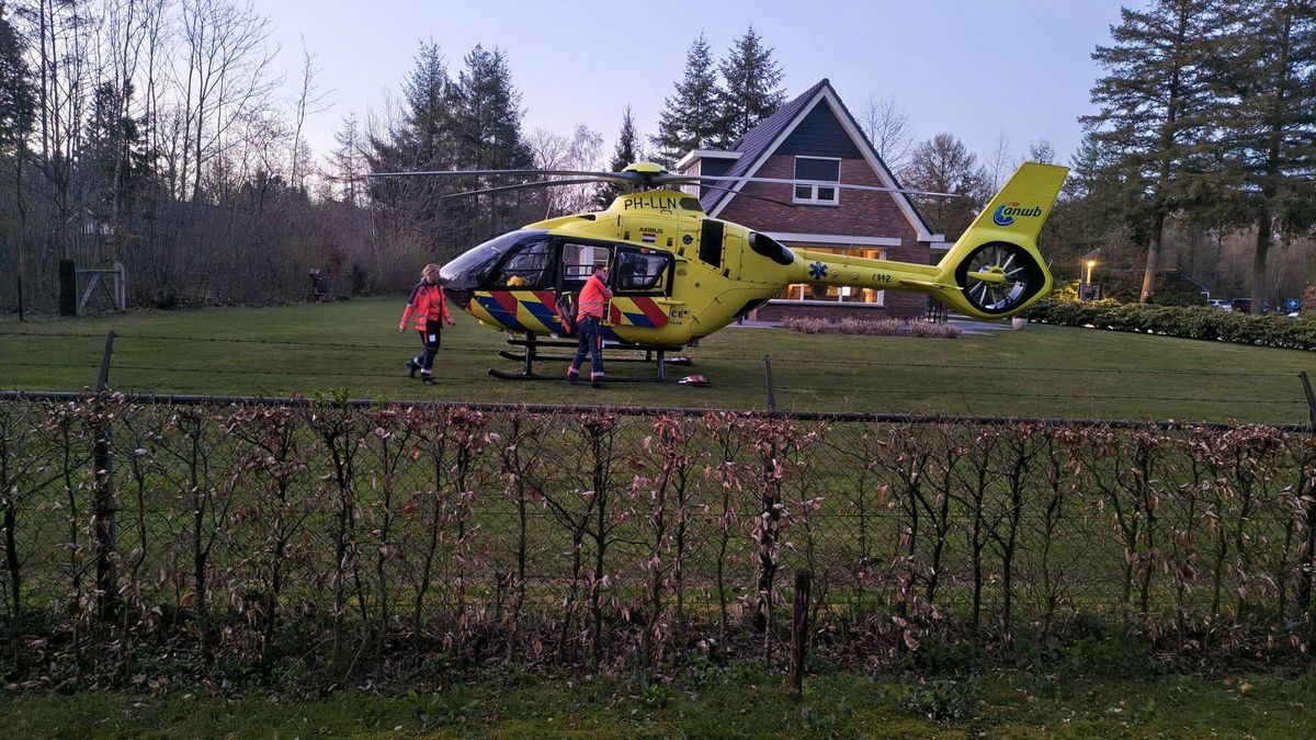 Persoon valt van trap, traumahelikopter rukt uit - Omroep Gelderland