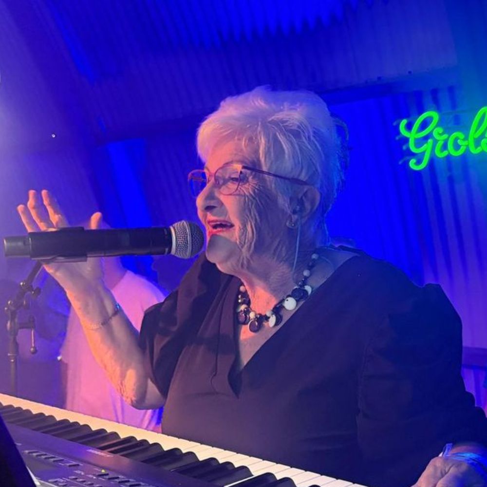 Orgel Joke (76) steelt de show op Zwarte Cross, maar moet eerder ...