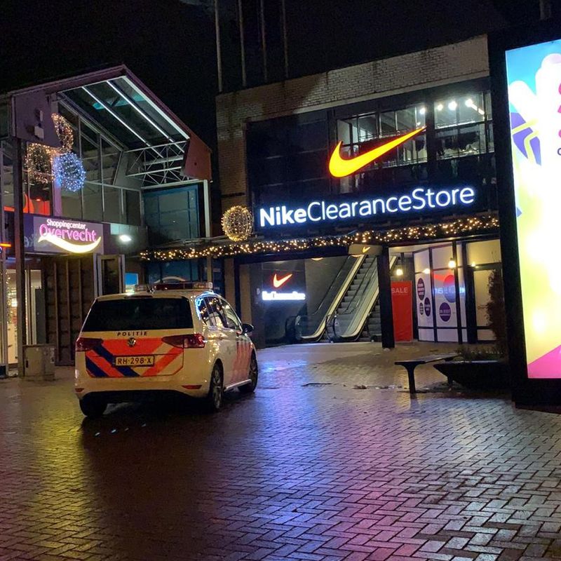 PVV en VVD: 'Cameratoezicht bij Winkelcentrum Overvecht' - RTV Utrecht