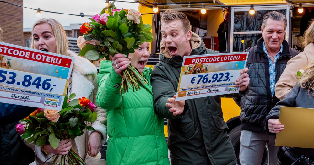 Straat wint Postcode Loterij en mag 1 miljoen euro verdelen - Omroep West