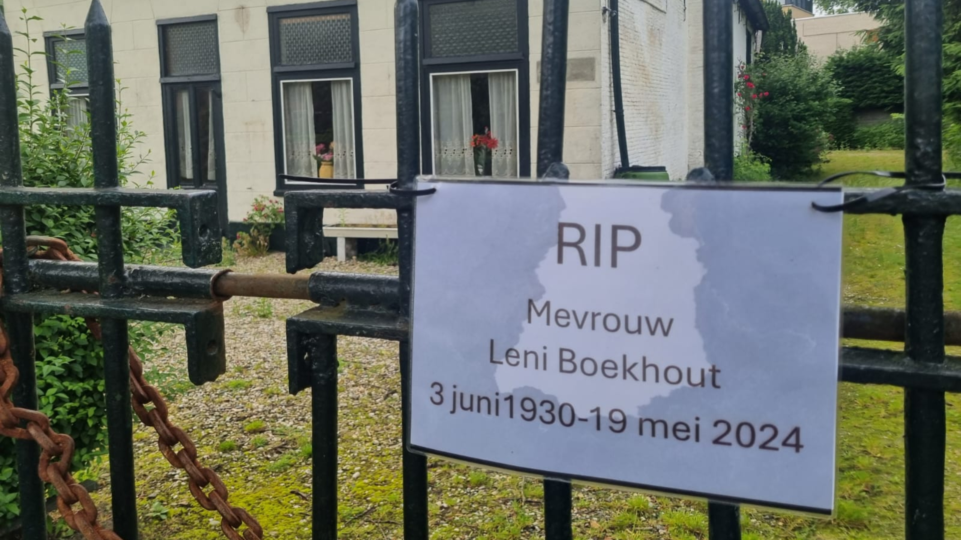 Mevrouw Boekhout moest na 93 jaar haar huis uit, zes weken later ...