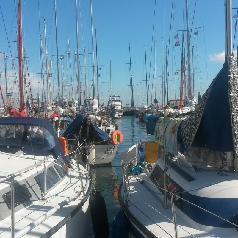 Watersporters bang voor boete vanwege slepen van andere boot - Omrop ...