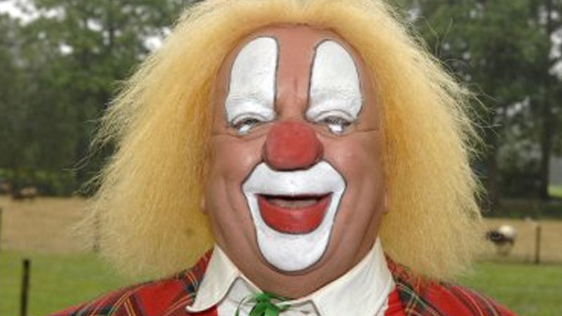 Jesse R. die zijn moeder onthoofdde, is 'hoogbegaafd en manisch ...