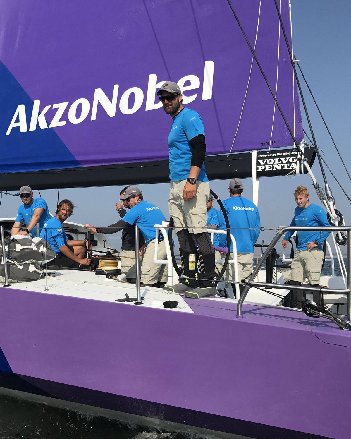 Volvo Ocean Race: Boot Akzo Nobel gearriveerd in haven van Scheveningen ...
