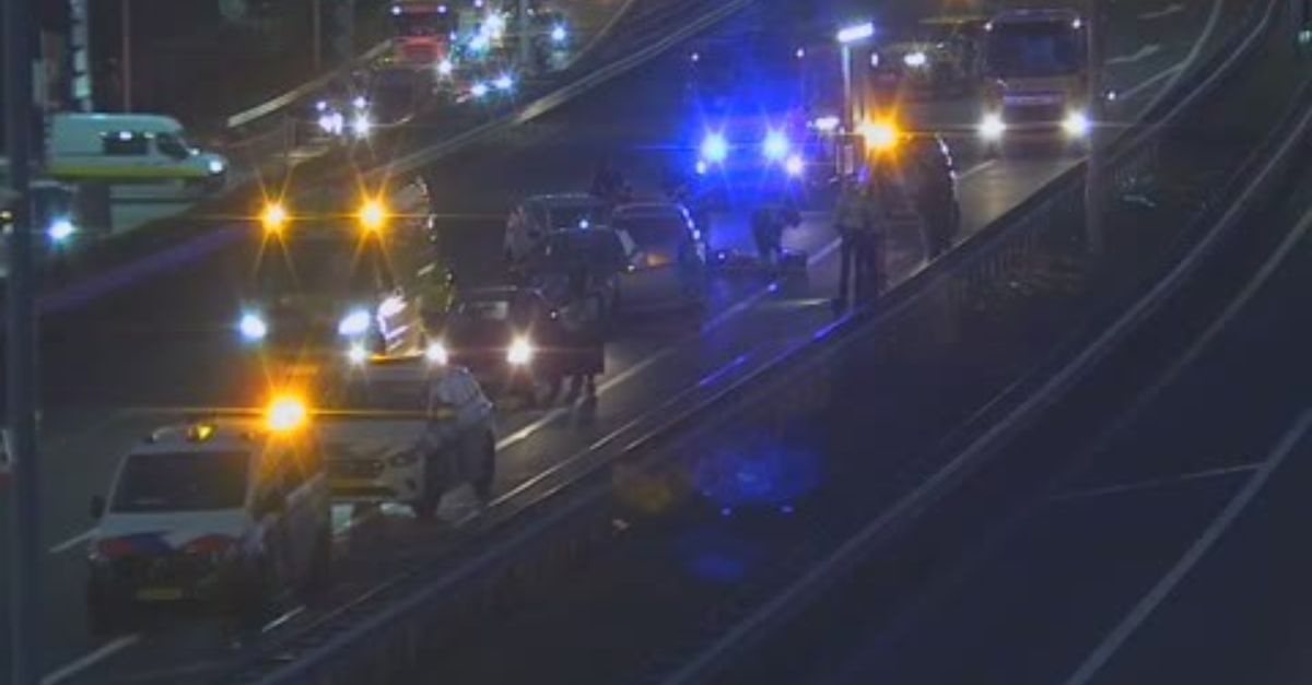 Snelweg Europoort weer vrij na groot ongeluk - Rijnmond