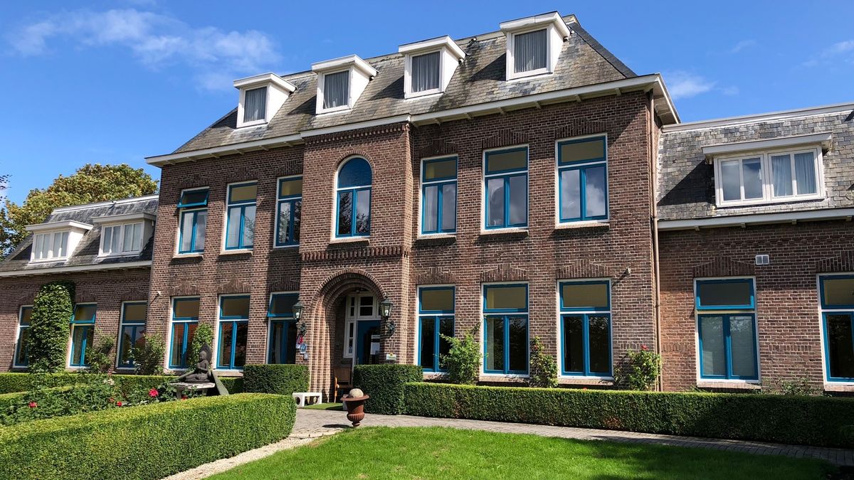 Hotel het Klooster wordt Herberg het Klooster - RTV Noord