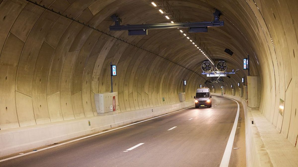 Tunnel gaat twee avonden en nachten dicht om camera's schoon te maken ...