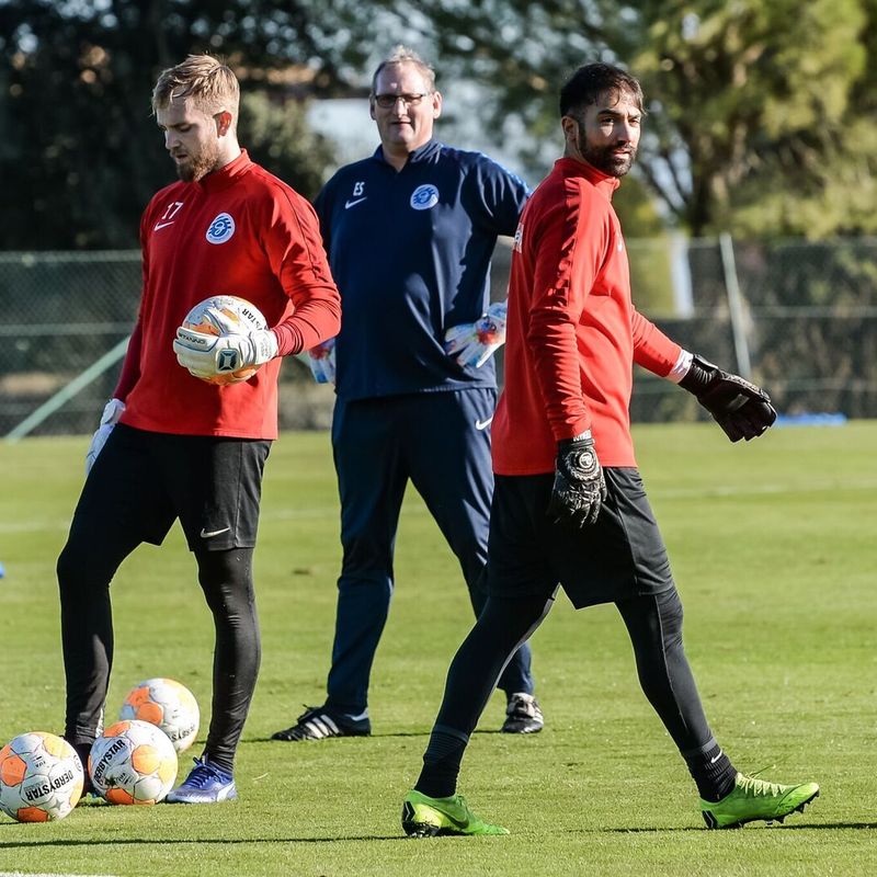 Agil Etemadi lijkt eerste doelman te blijven bij De Graafschap - Omroep ...