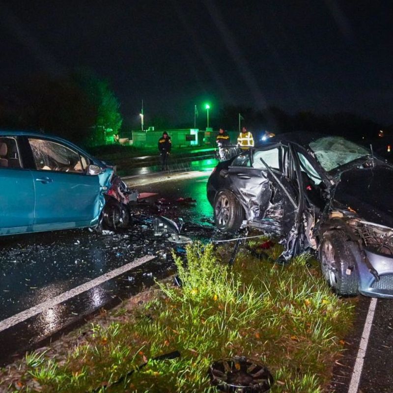 Vrouw ernstig gewond na ongeluk door gladheid - Omroep Gelderland