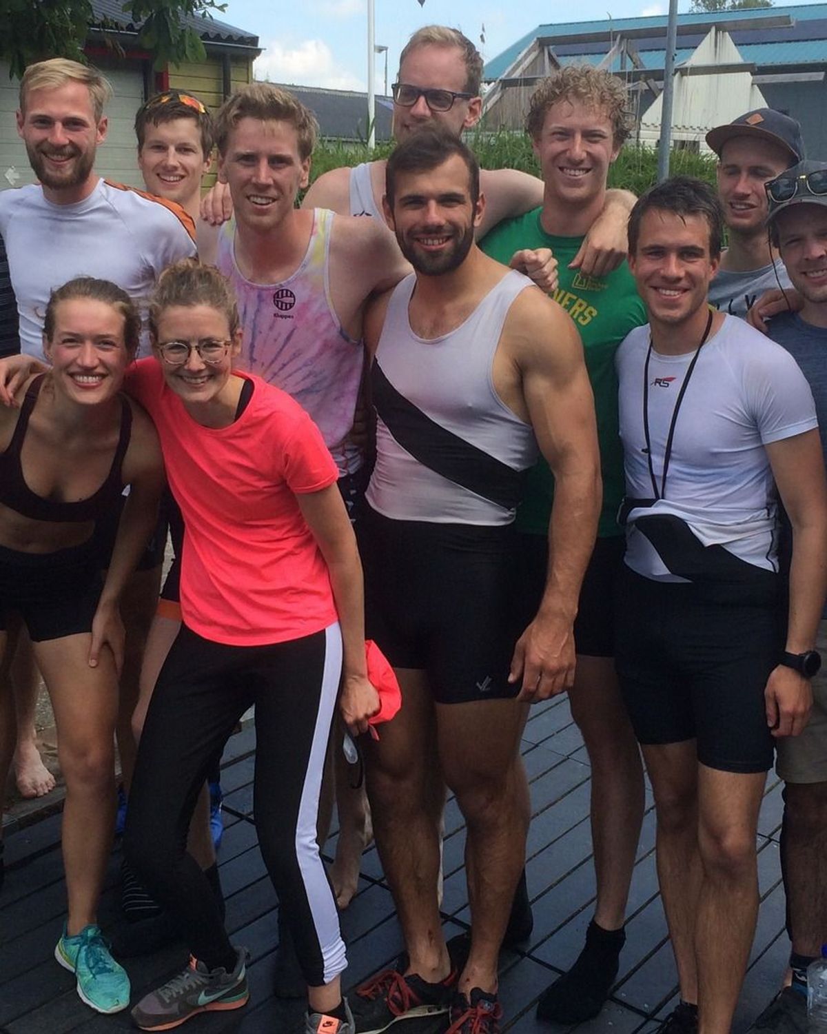 Studenten uit Groningen roeien elfstedenrecord na zeven jaar uit de ...