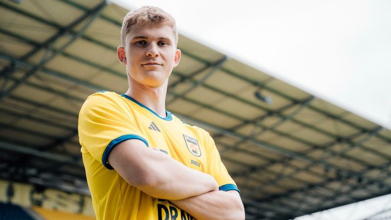 Nicolas Binder moat Cambuur ferlosse fan problemen yn 'e spits: "Hij ...