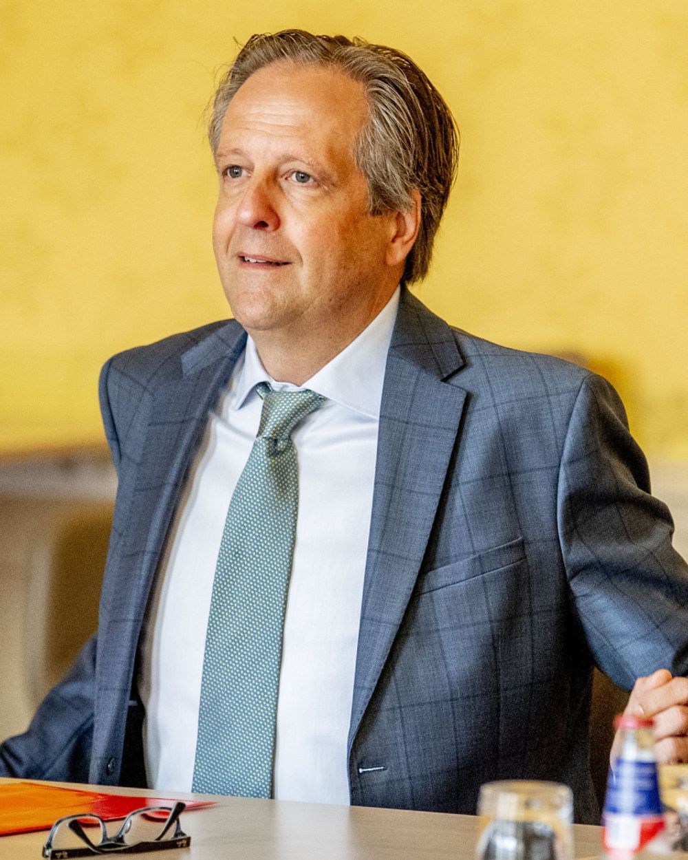 Vuurwerkverbod lastig te handhaven, vreest burgemeester Pechtold ...