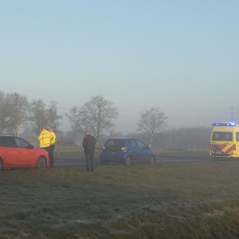 Automobilisten botsen op A28 bij Hooghalen: file opgelost - RTV Drenthe