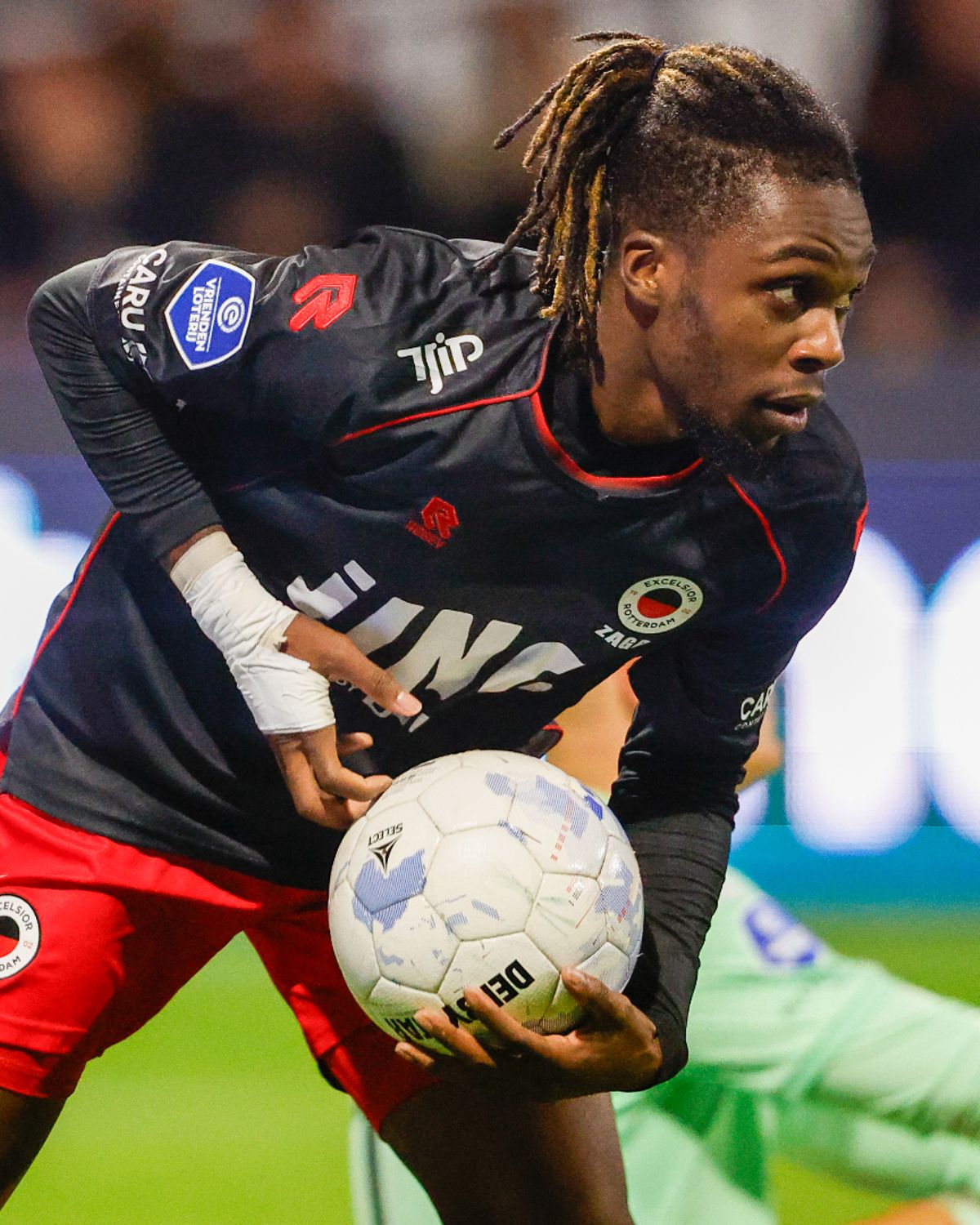 LEES TERUG: Zo speelde Excelsior gelijk in 'strafschopduel' met Telstar ...