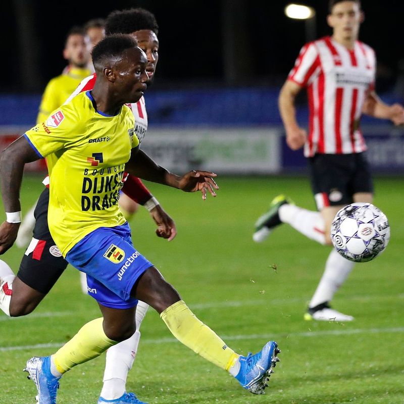 Issa Kallon doet belofte: eerste goal komt eraan - Omrop Fryslân