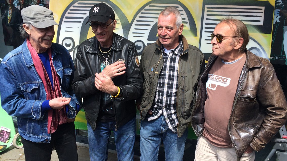 Afscheidsdienst Joop Roelofs maandag in Het Paard - Omroep West