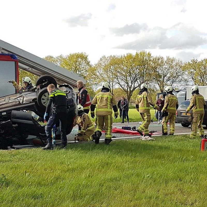 N48 van Dedemsvaart richting Drenthe dicht door ongeluk (UPDATE) - Oost