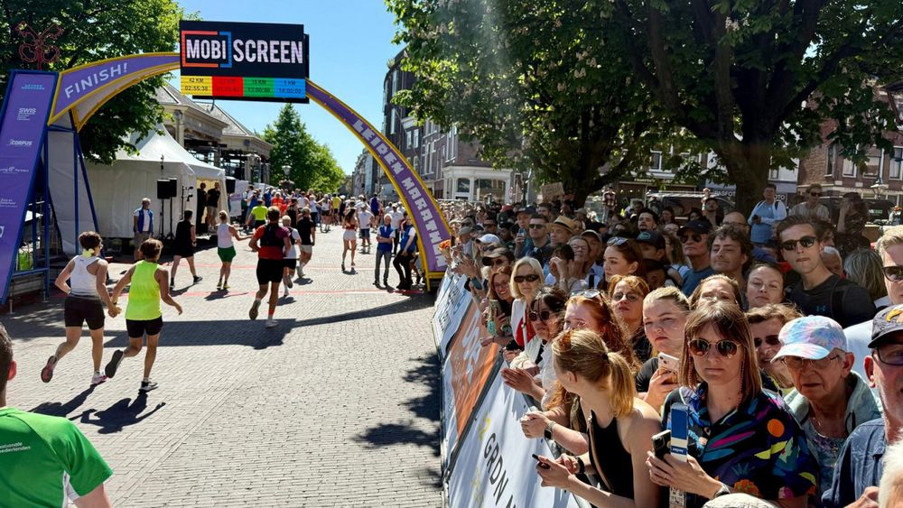 Liveblog Leiden Marathon | Warme editie, hardloper gereanimeerd op het ...