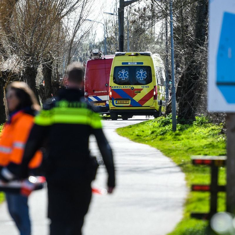 Dode gevonden in Ter Aar, politie sluit misdrijf uit - Omroep West