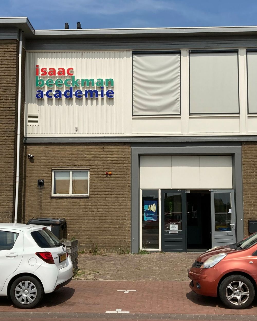 Leerlingen Isaac Beeckman verdeeld over vier scholen: 'Het was een hele ...